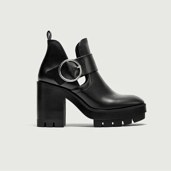 Zara | Shoes | Zara Black Chunky Track Ankle Booties Cutout Sides ...
